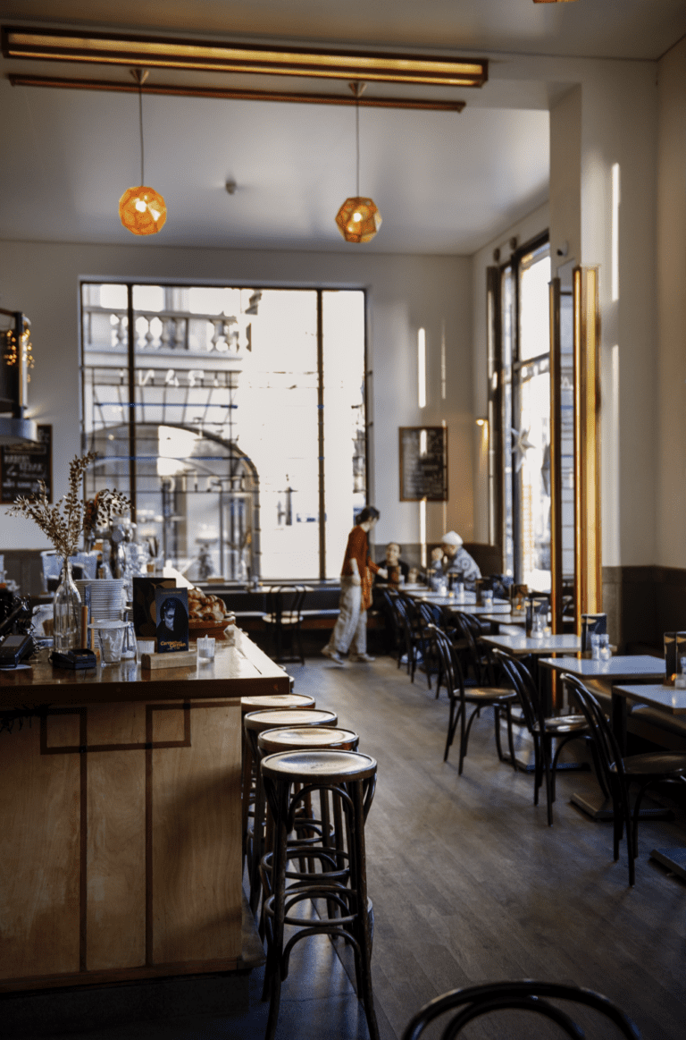Café-restaurant - De Balie in Amsterdam - Reserveer eenvoudig online